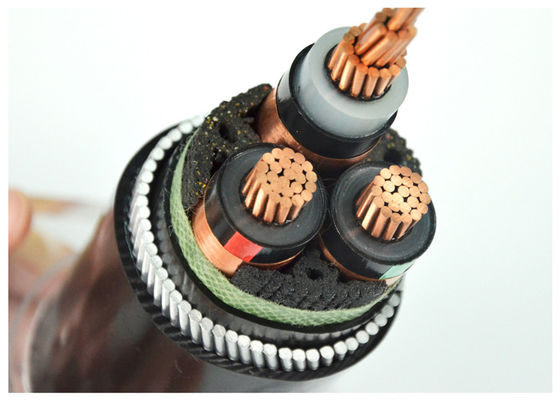 Tiga-core XLPE terisolasi sd 33 kV Steel Wire lapis baja Kabel Listrik ...